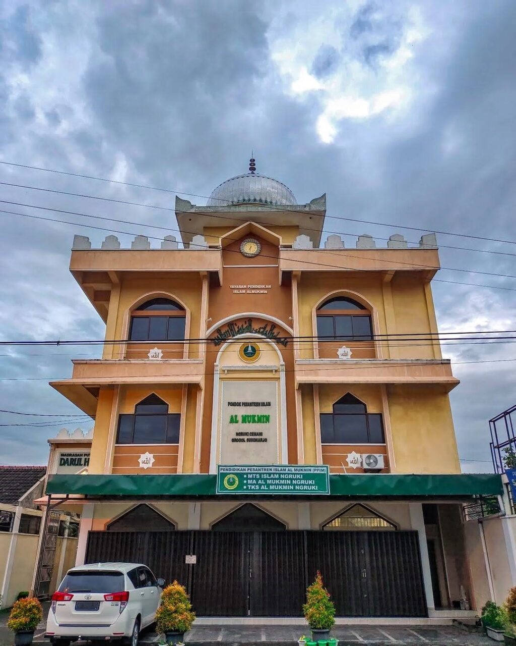 KEGIATAN MAHASISWA PPL STIM SURAKARTA DI PONDOK PESANTREN ISLAM AL ...